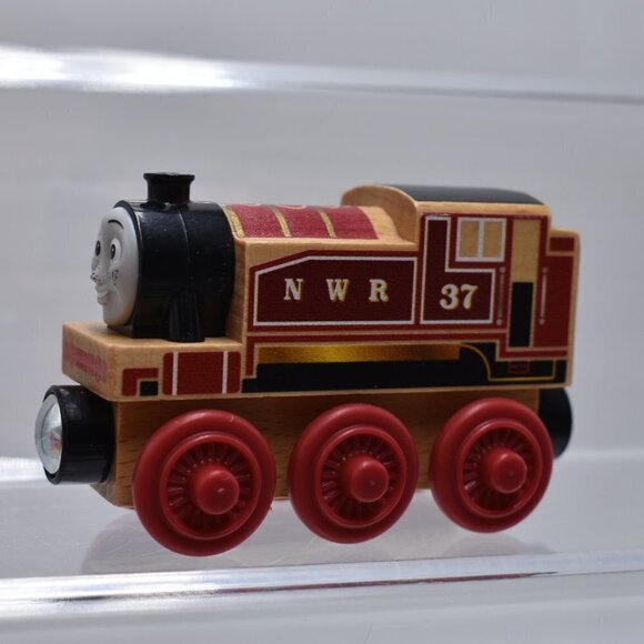 Thomas & Friends | Toys | 22 Thomas Friends Rosie Wooden Engine Train ...